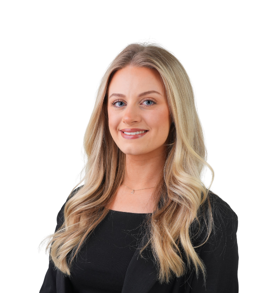 Lucy Bissett | Carson McDowell